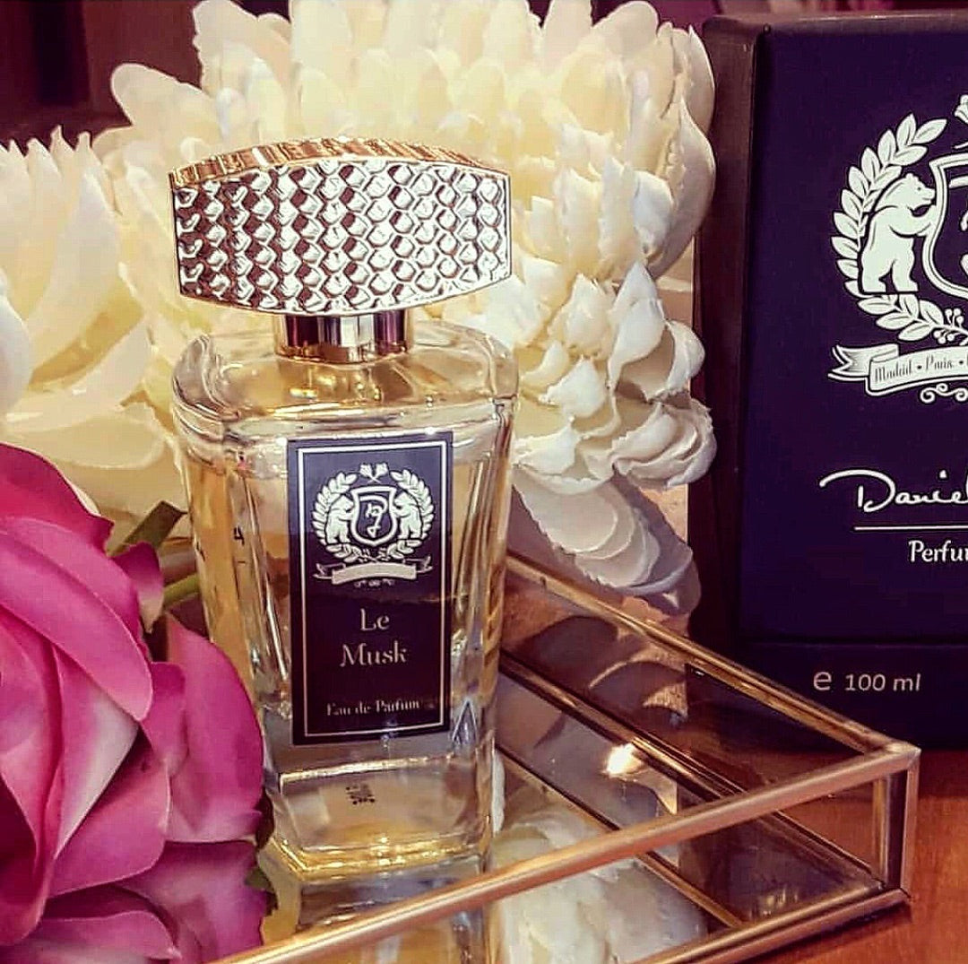 Saying "I Do" to These Wedding Day Perfumes For Your Big Day ...